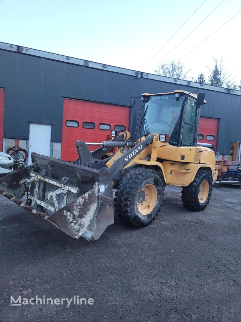 Volvo L30g prednji utovarivač