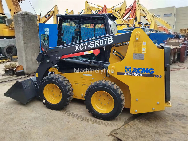 XCMG XC7 SKID LOADER mini utovarivač