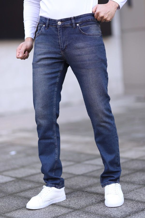 TRENDYOL NAVY BLUE MEN'S REGULAR JEANS