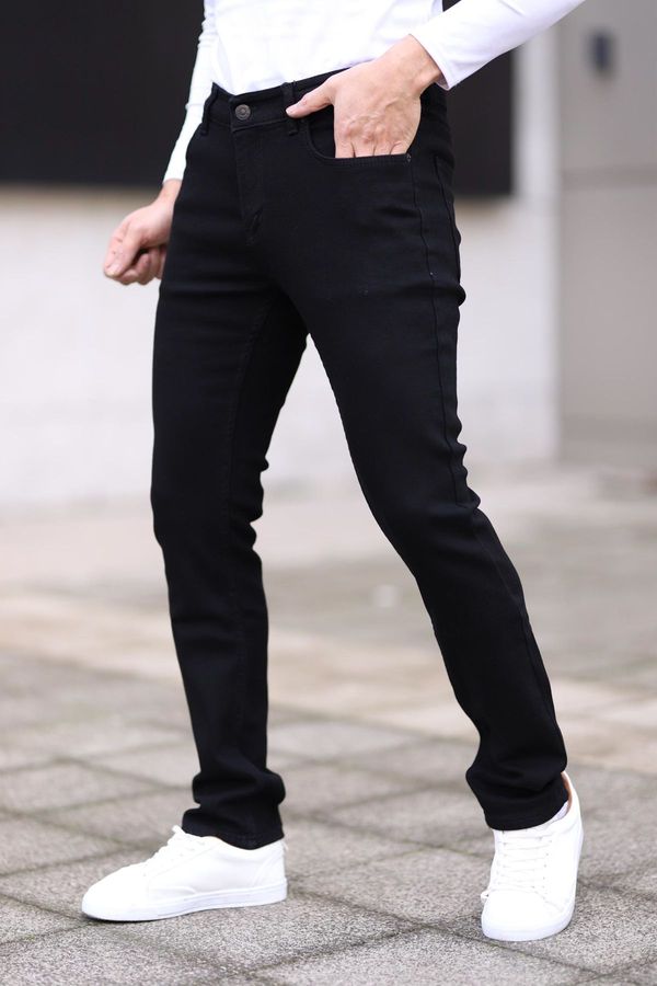 TRENDYOL BLACK MEN'S REGULAR JEANS