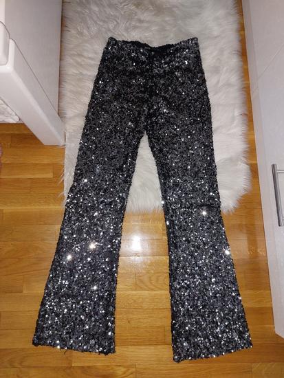 Zara sljokicave pantalone!