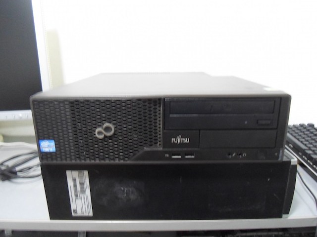 Fujitsu Esprimo E510 E85+ CPU Intel I3-3220/8GB/250GB