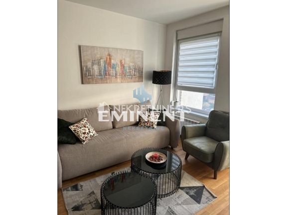 Novi Beograd, Savada, Uroša Martinovića, 1.0, 32m2, 650 EUR