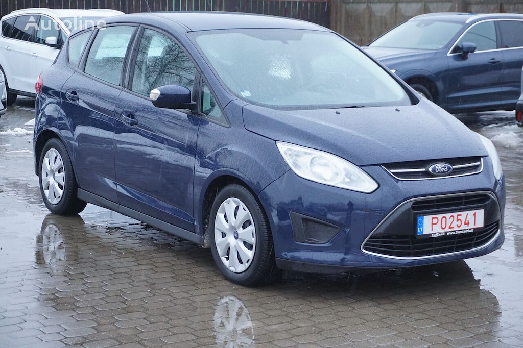 Ford C-MAX minivan