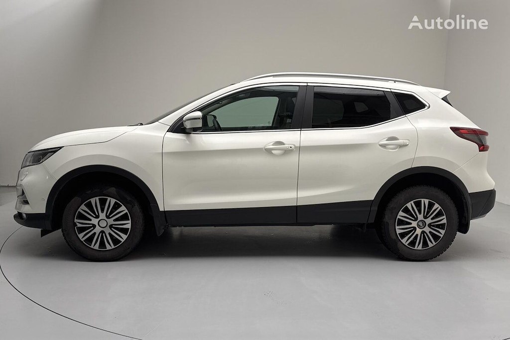 Prodaje se Nissan Qashqai krosover na aukciji