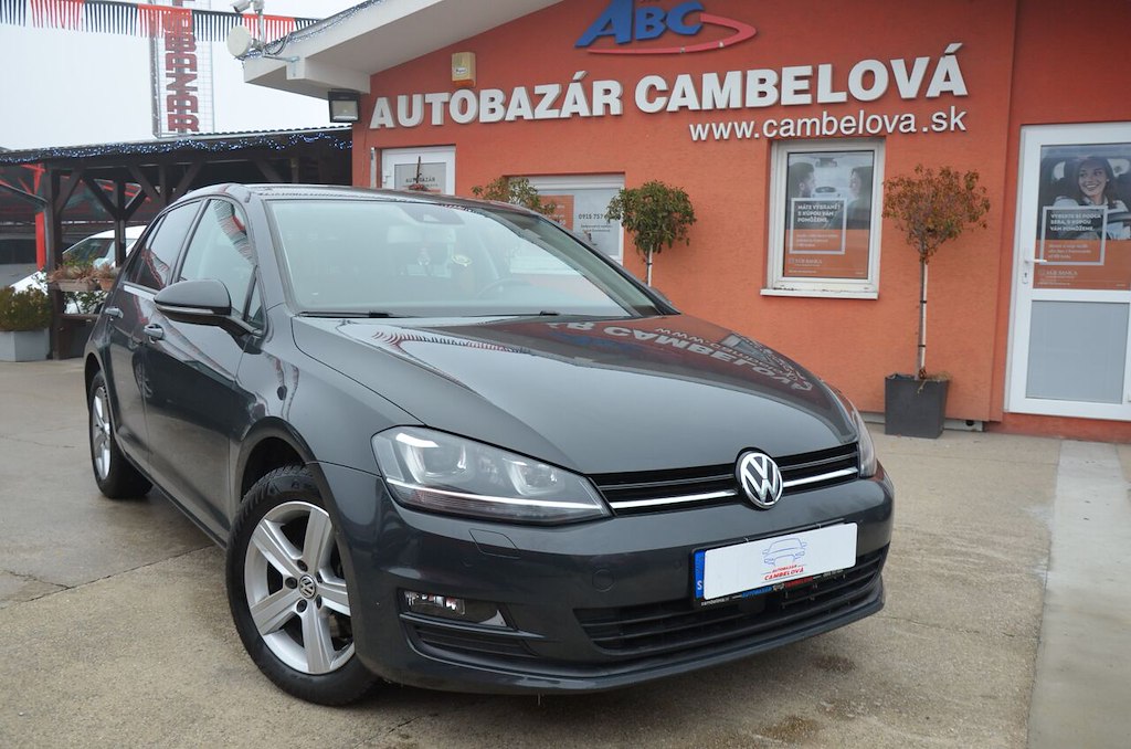 Volkswagen Golf 1,2 TSi 77KW AT7 Comfortline hečbek