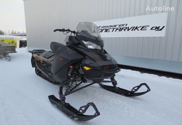 Ski-Doo Renegade XRS 600R E-TEC Competition Pkg motorne sanke