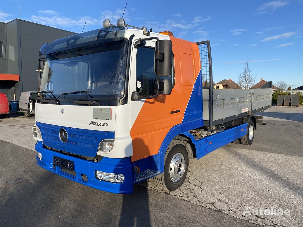 Mercedes-Benz ATEGO 822/3 OLDALRA BILLENŐ/KÉZI VÁLTÓ/AHK/5,4M/ÁGY kiper