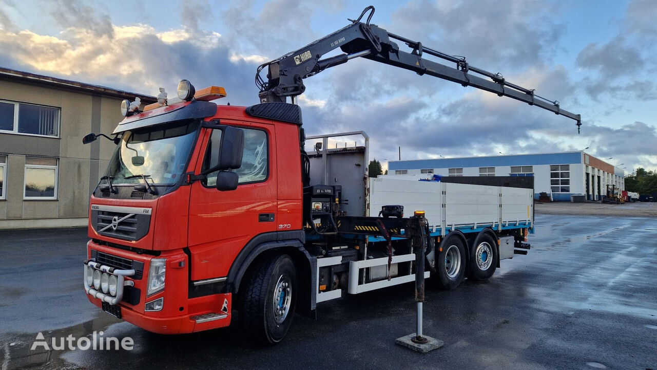 Volvo FM370 6X2*4 HIAB 166 E-5 Hipro kamion s ravnom platformom