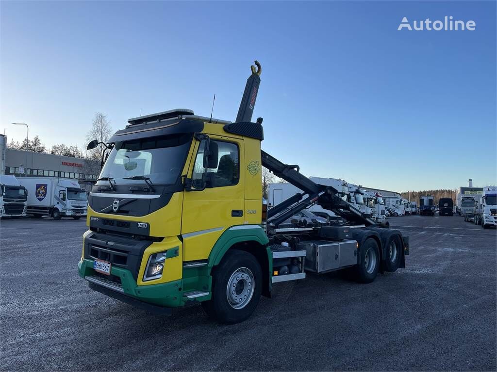 Volvo FMX500 6x4 vedonkatkaisulla kamion rol kiper