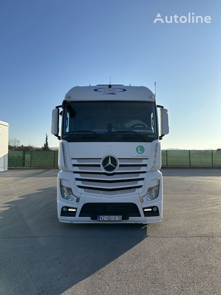 Mercedes-Benz Actros 2545L vozilo za prevoz kontejnera