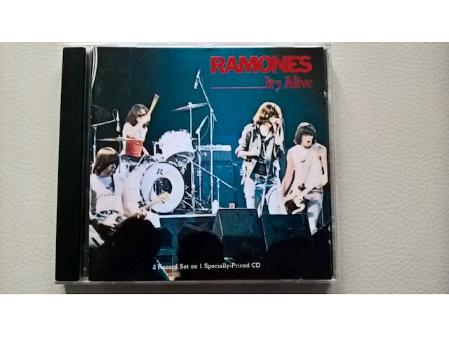 Ramones - Its Alive