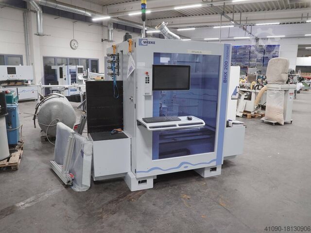 CNC machining centar
HOMAG BHX 200 Optimat