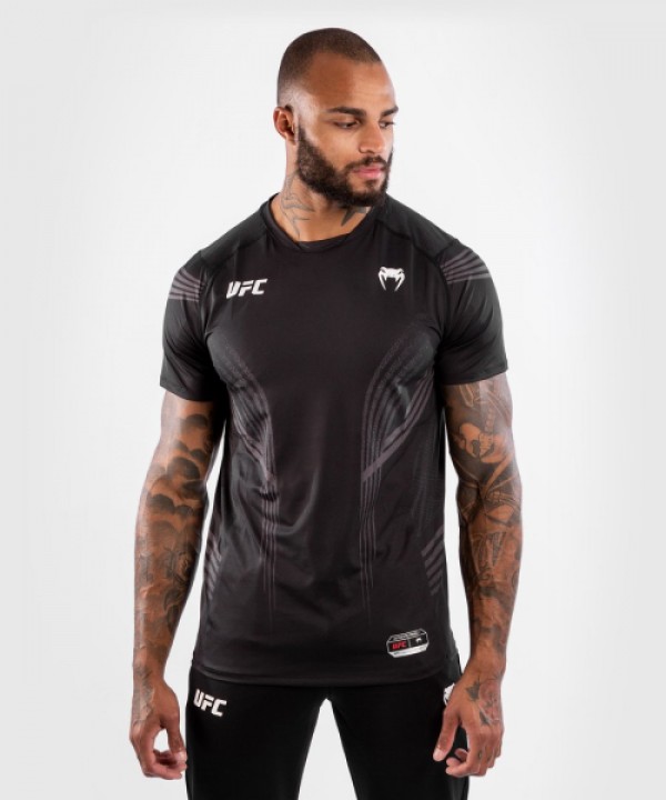 Venum UFC Authentic Fight Night DryTech Muška Majica B S