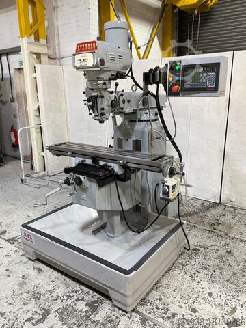 Mašina za mlevenje alata
XYZ 2000 Turret Milling Machine