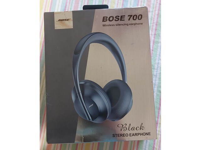 Bose 700 wireless slusalice