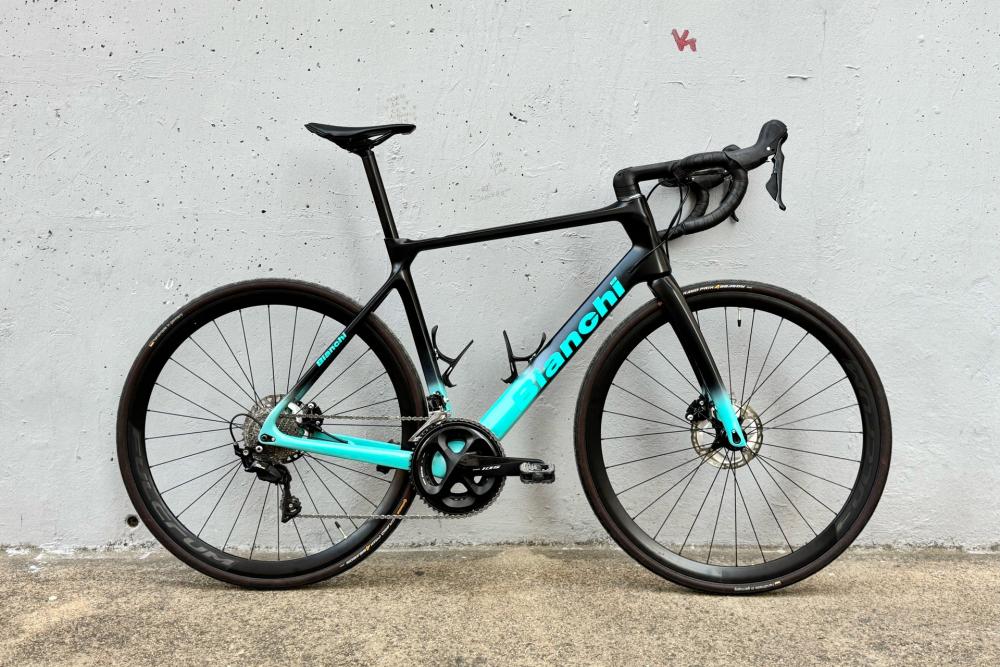 Bianchi Infinito XE 105 hidraulika