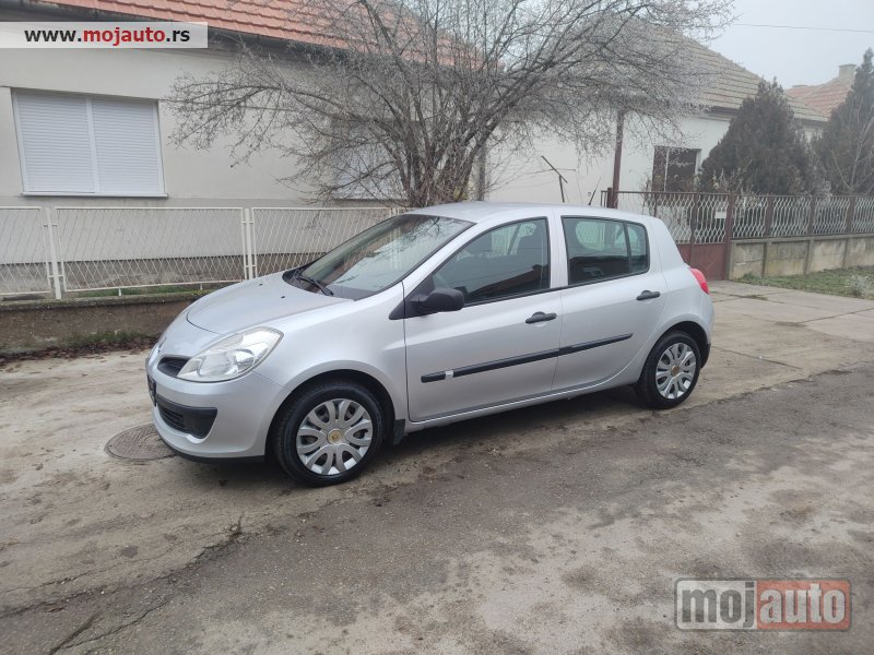 Renault Clio 1.2 BENZIN