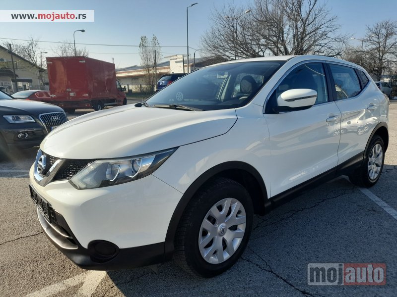 Nissan Qashqai 1.5 DCI