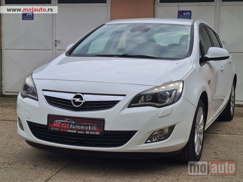 Opel Astra 1.4 EcoFlex,Cosmo,Polukoza,Xse