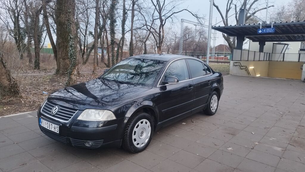 Volkswagen Passat: 1.9 l | 2005 г. Limuzina