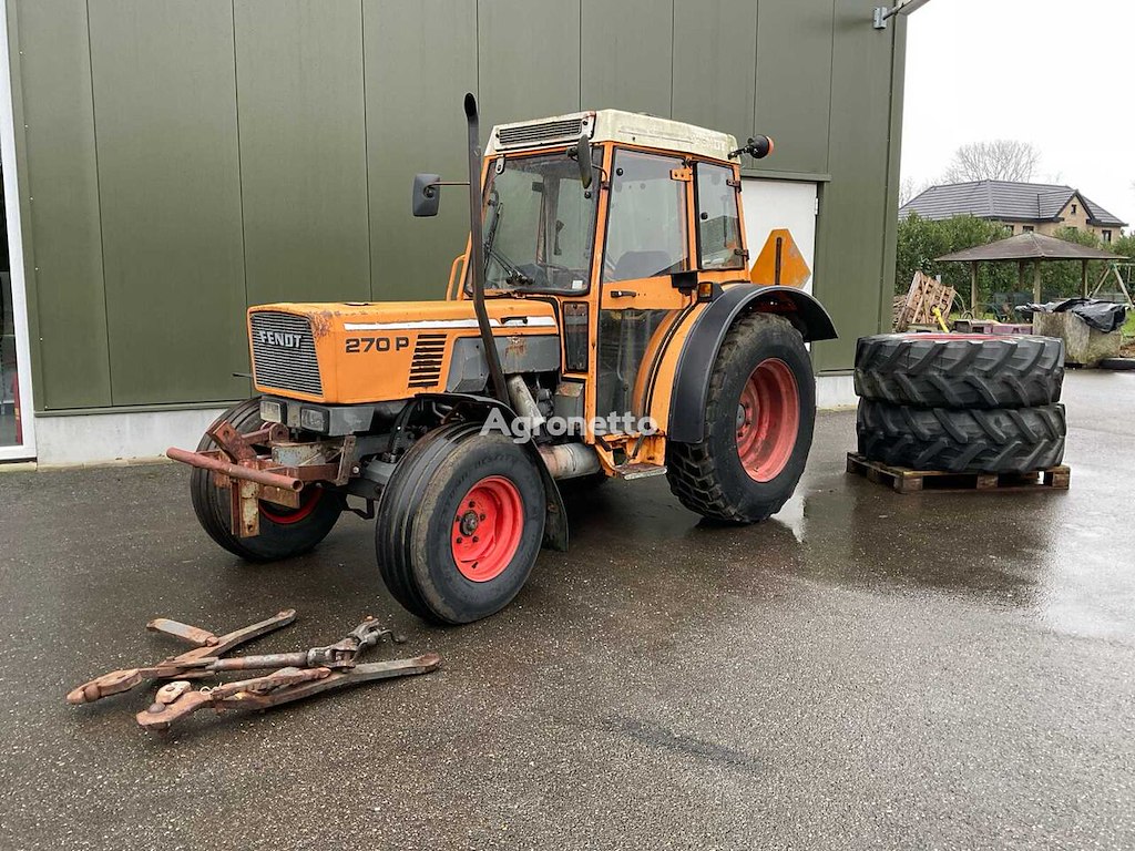 Prodaje se Fendt 270P traktor točkaš na aukciji