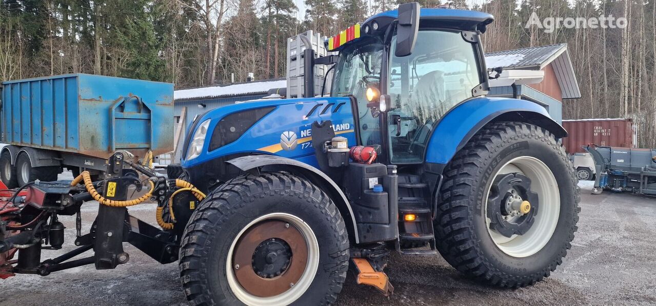 New Holland T7.245 PC traktor točkaš