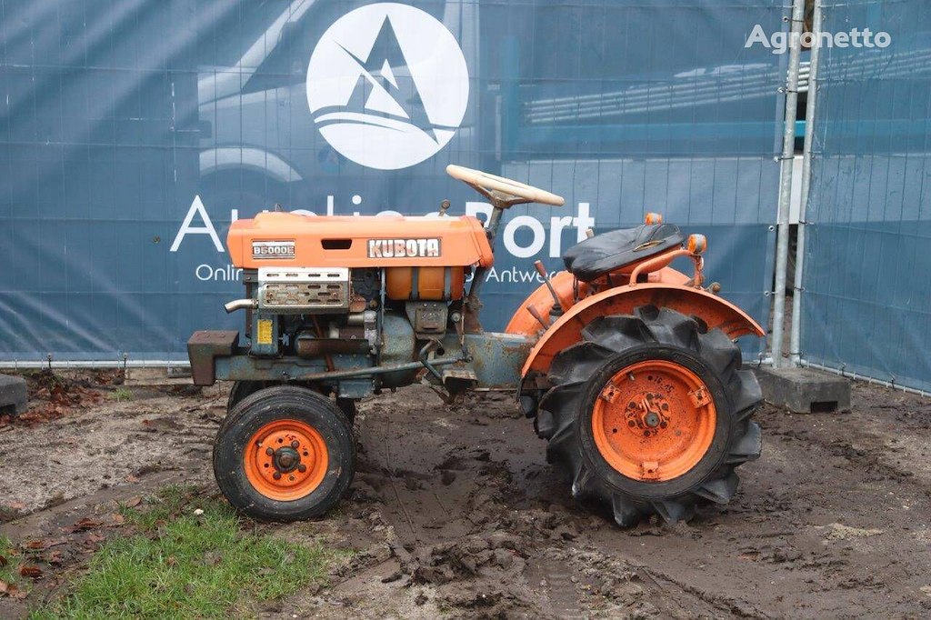 Prodaje se Kubota B5000E traktor točkaš na aukciji