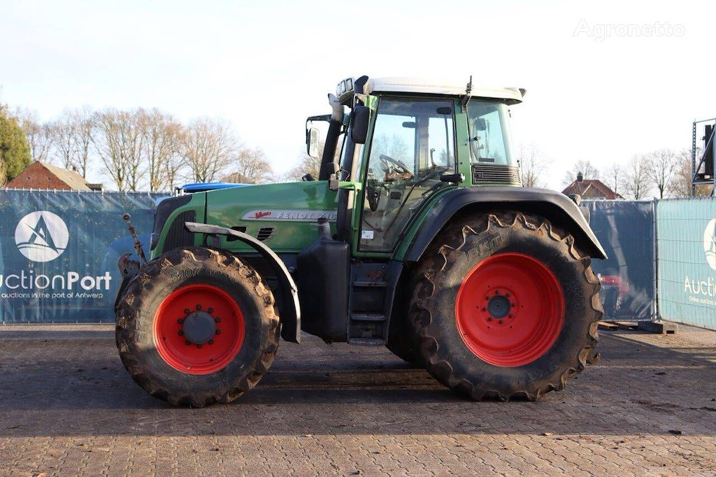 Prodaje se Fendt 716 traktor točkaš na aukciji