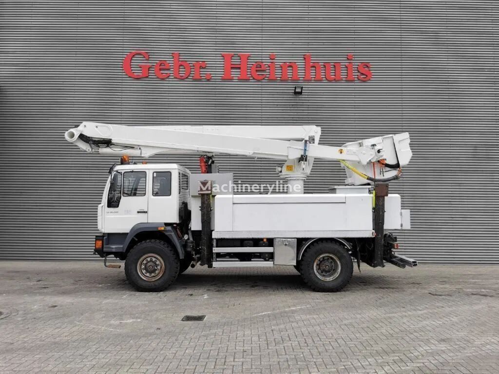 Altec TA 60 20.3 meter 46 kV Isolated MAN LE 18.280 4x4 3 persons! auto dizalica s korpom