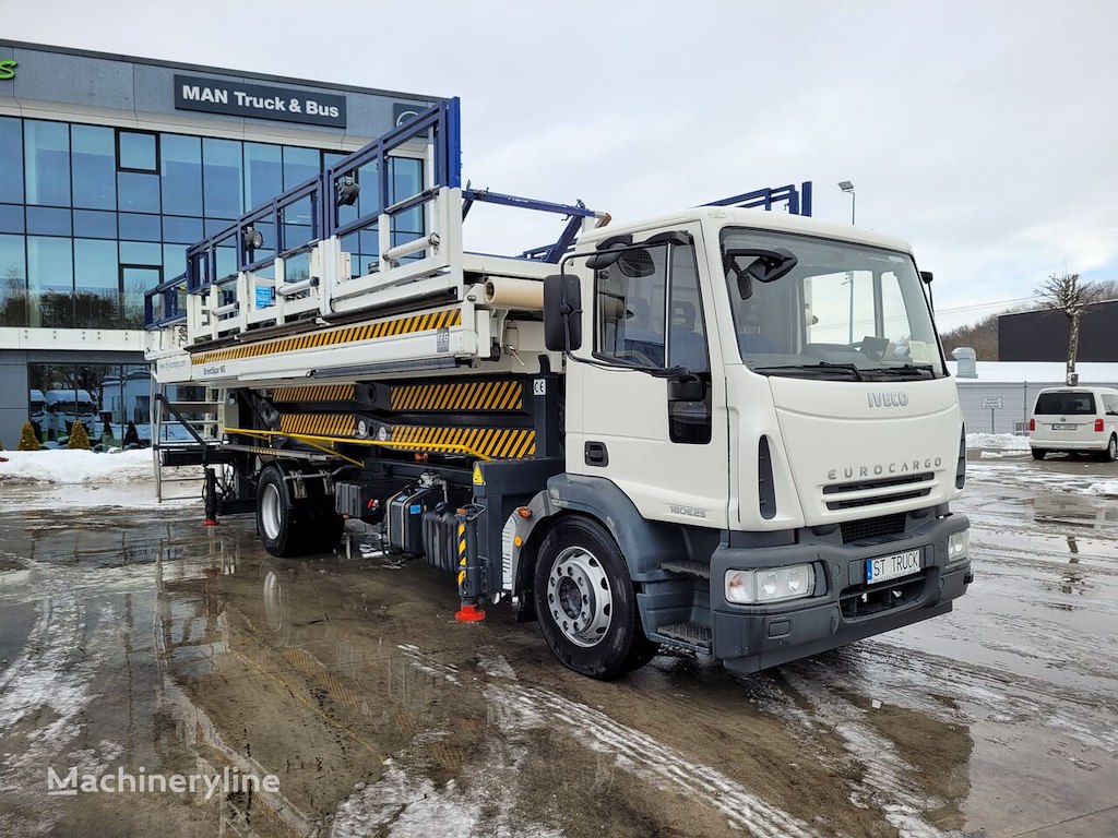 IVECO EUROCARGO 180E25 auto dizalica s korpom