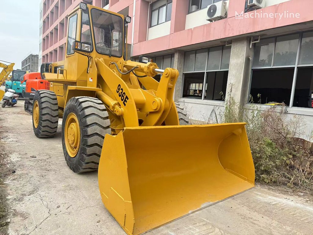 Caterpillar CHINA MADE 936E prednji utovarivač