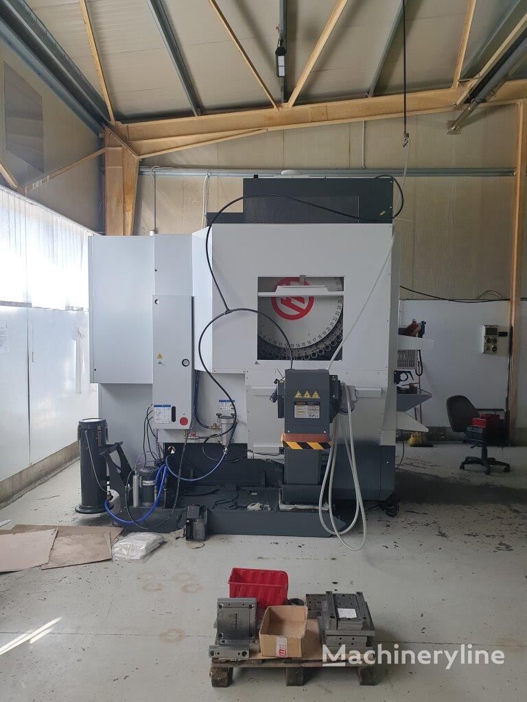 Haas UMC-750SS Super-Speed 5-Axis obradni centar