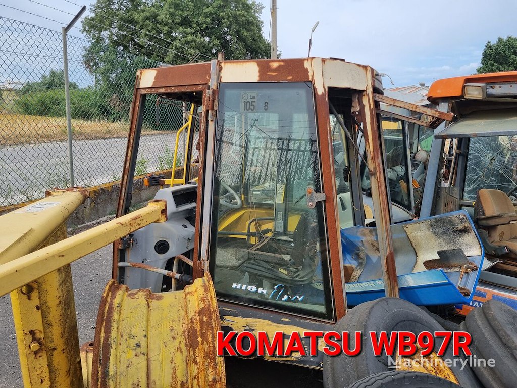 Komatsu WB97R bager-utovarivač po rezervnim delovima