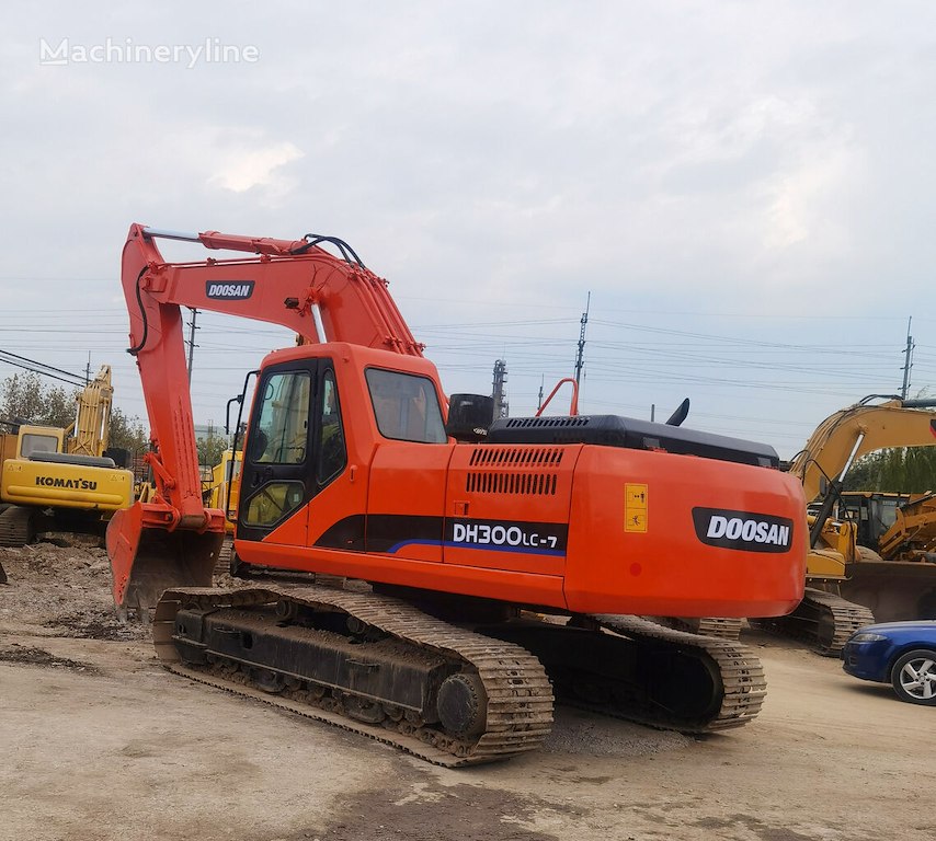 Doosan DH300 bager guseničar