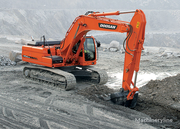 Doosan DX 340 bager guseničar