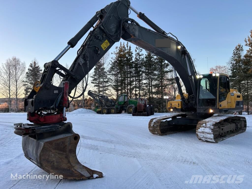 Volvo EC 300 D L bager guseničar