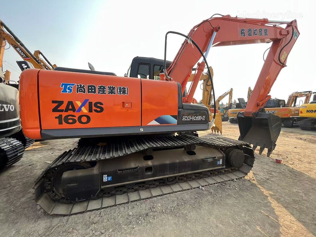 Hitachi ZX160 bager guseničar