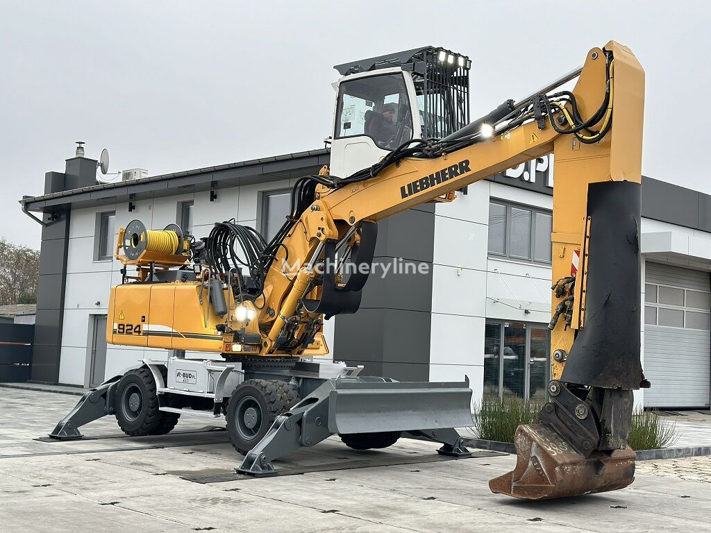 Liebherr A 924 C LITRONIC bager za pretovar