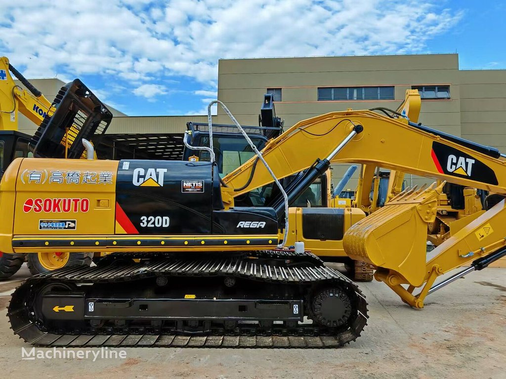 Caterpillar 320D bager guseničar