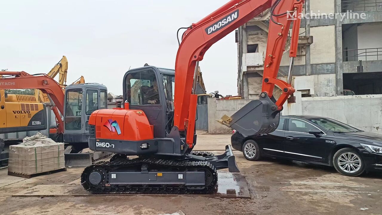 Doosan DH60 mini bager