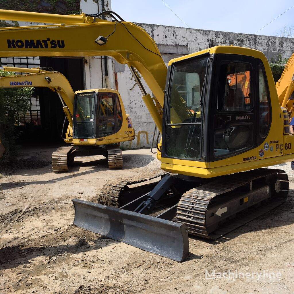 Komatsu PC60 bager guseničar