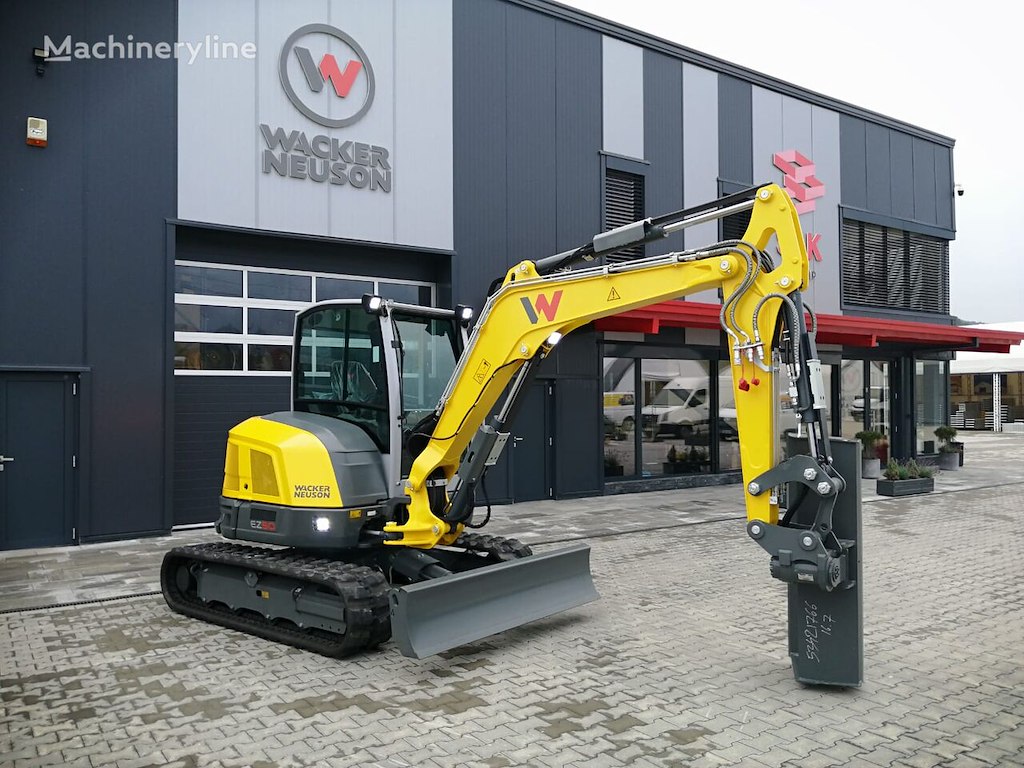 Novi Wacker Neuson EZ50 mini bager