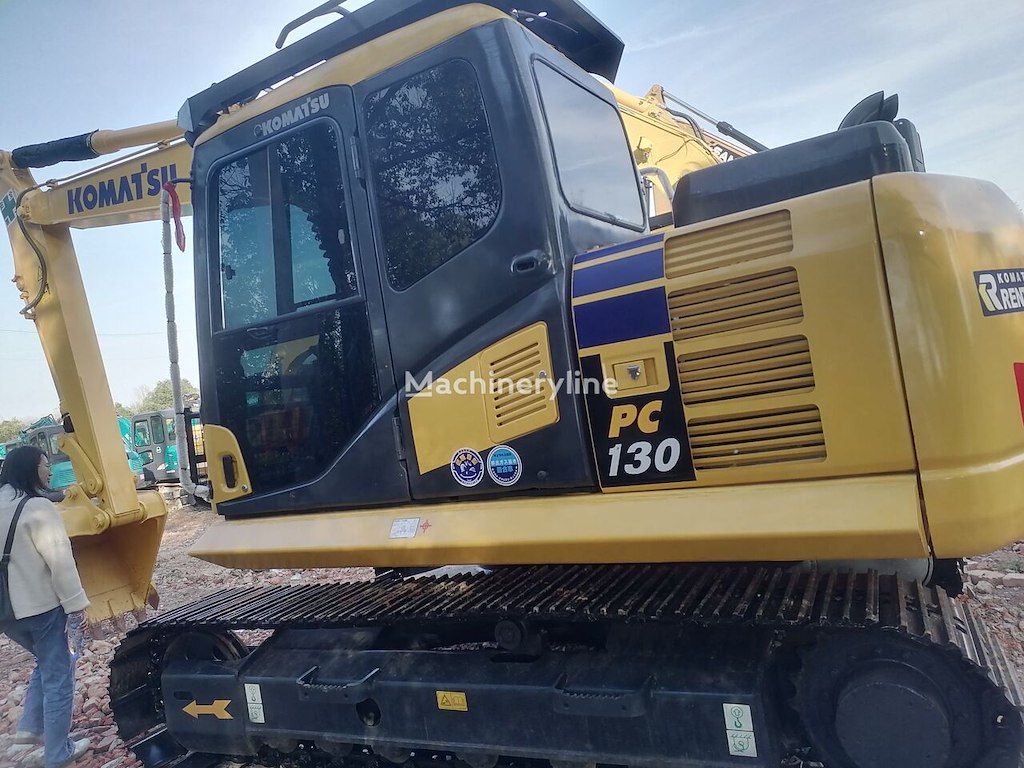 Komatsu PC130 mini bager