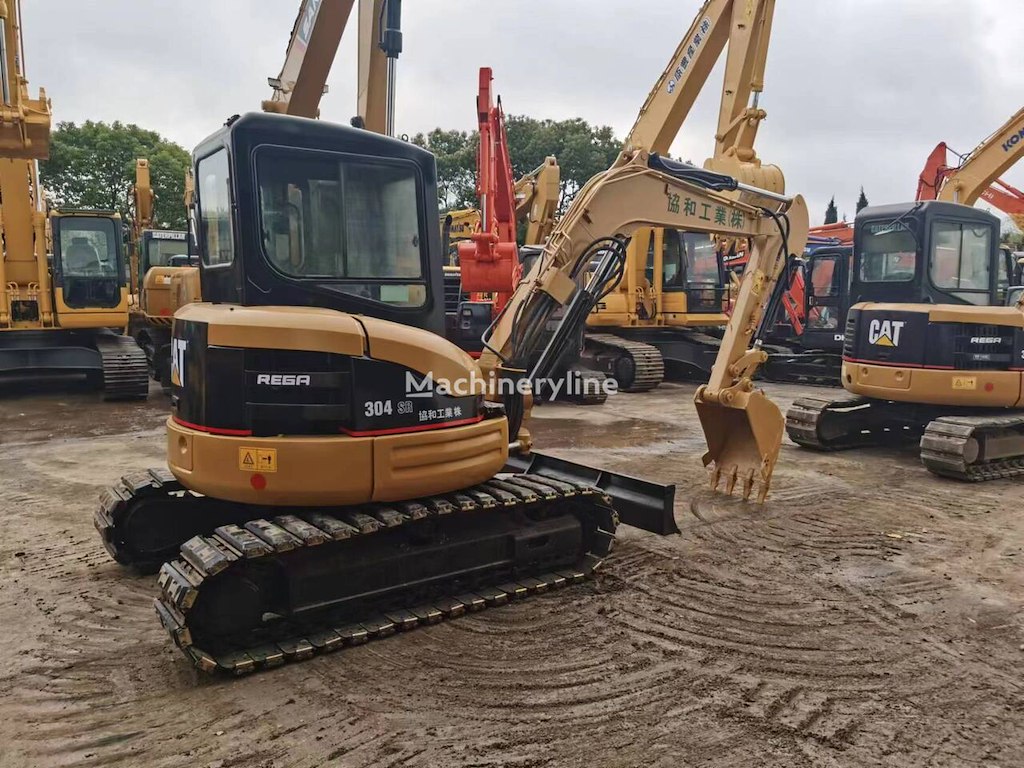 Caterpillar 304SR mini bager