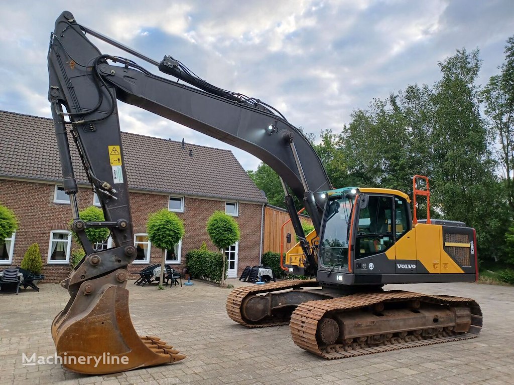 Volvo EC 300 EL bager guseničar