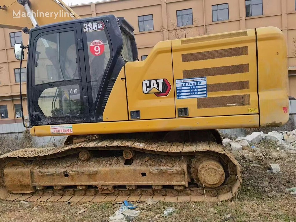 Caterpillar 330D bager guseničar