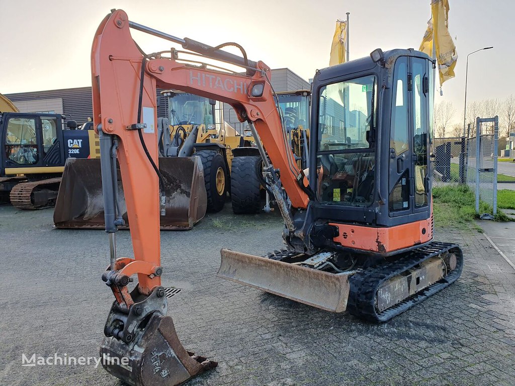 Hitachi ZX29U-3 CLR mini bager