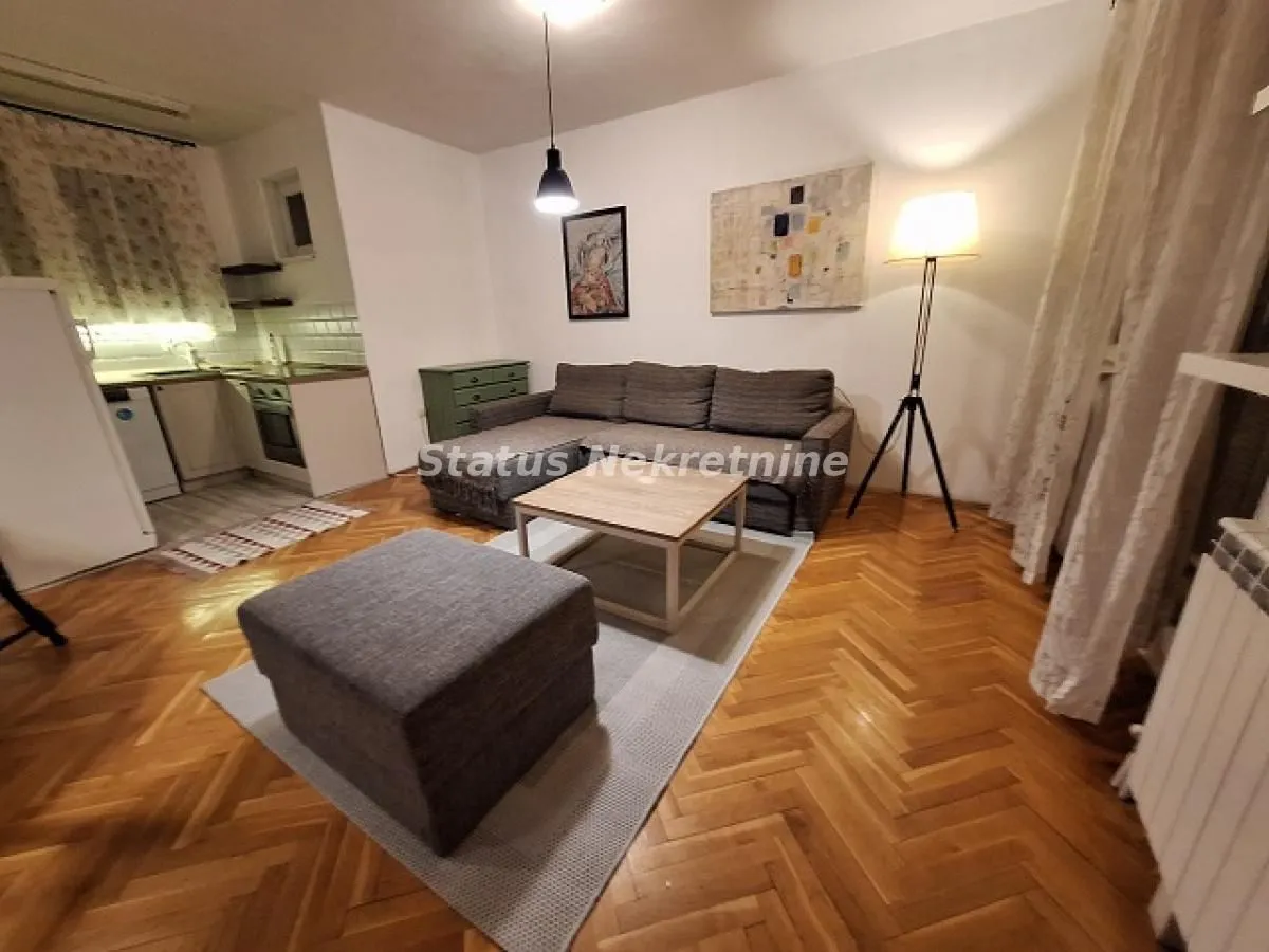 Izdavanje, trosoban stan, 60m2, Bulevar Oslobodjenja, Novi Sad, Novi Sad