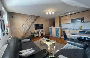 Prodajem Stan-Apartman, Socijalno